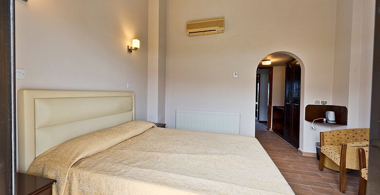 Ship Inn Hotel - Kyrenia, North Cyprus